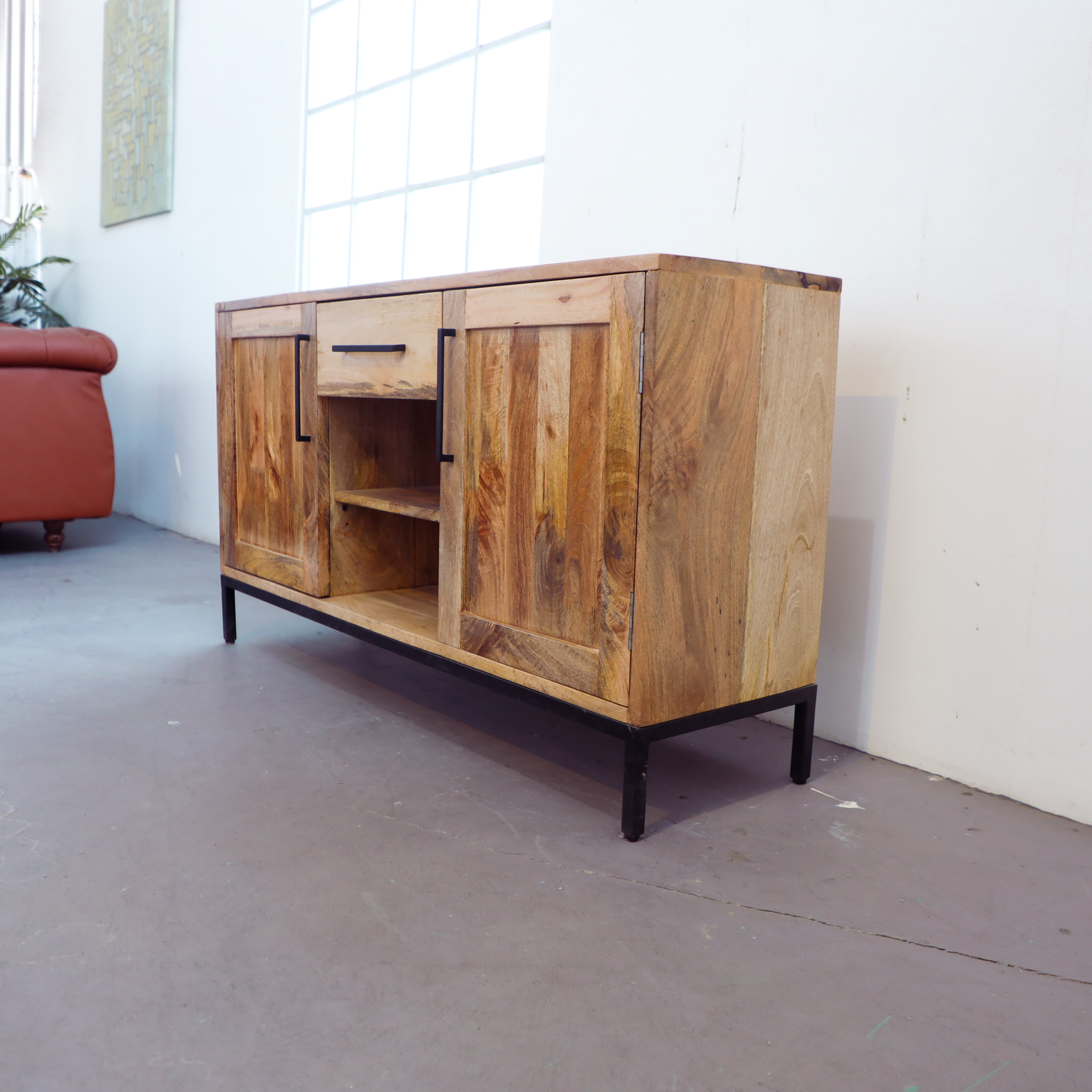 vikki-buffet-console-unit